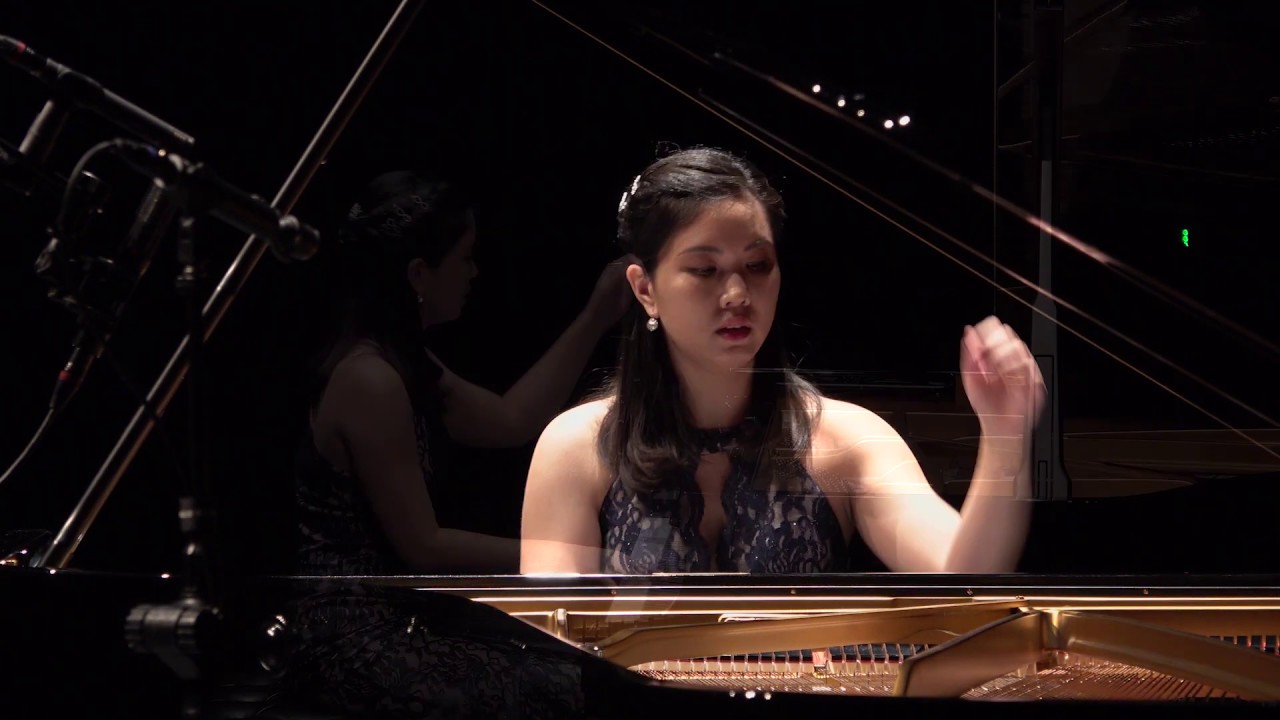 Dr. Wei-Yi Sun performs Bach-Busoni Chaconne - YouTube