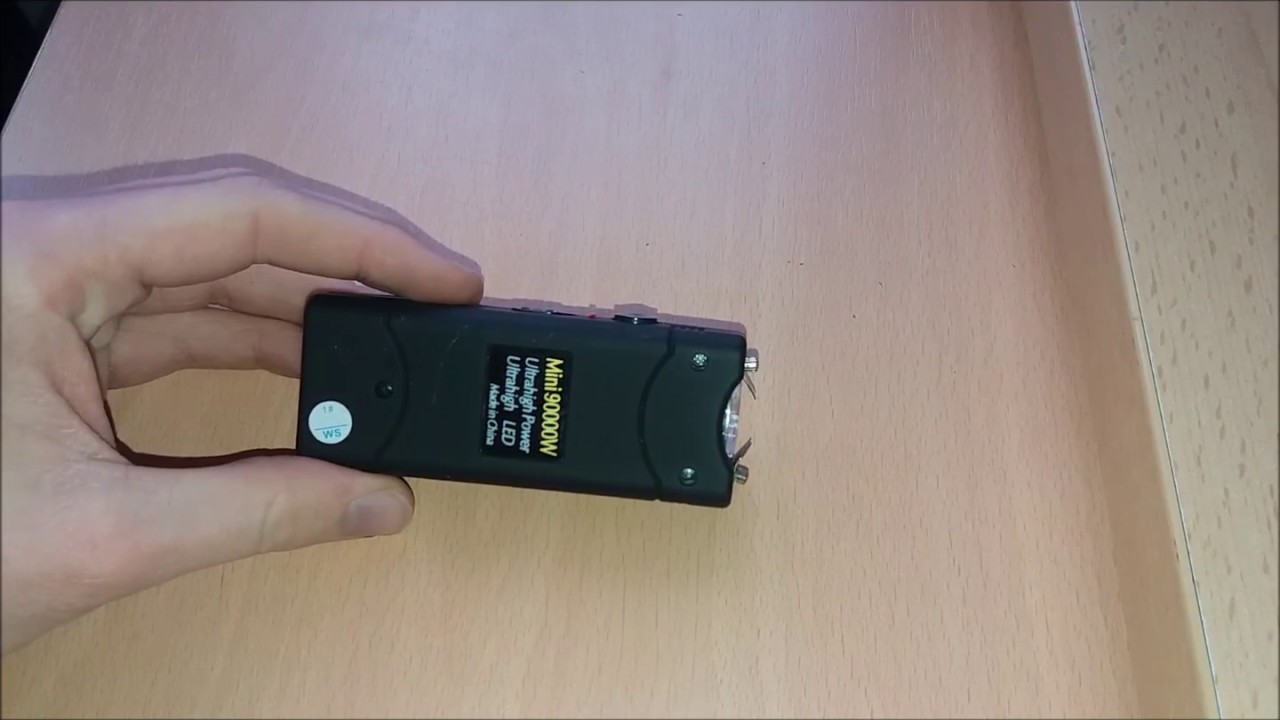 10€ Mini Elektroschocker - YouTube