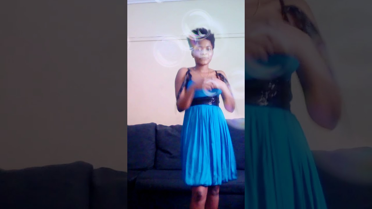 Florence Andenyi-Nipe funguo ft Martha Mwaipaja - YouTube