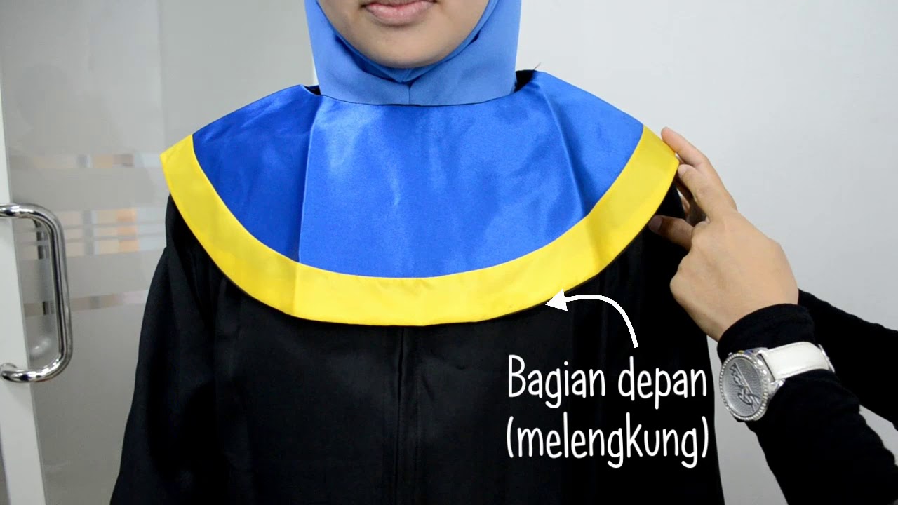 Tutorial Pemakaian Toga Wisuda STIS Tahun 2017 - YouTube