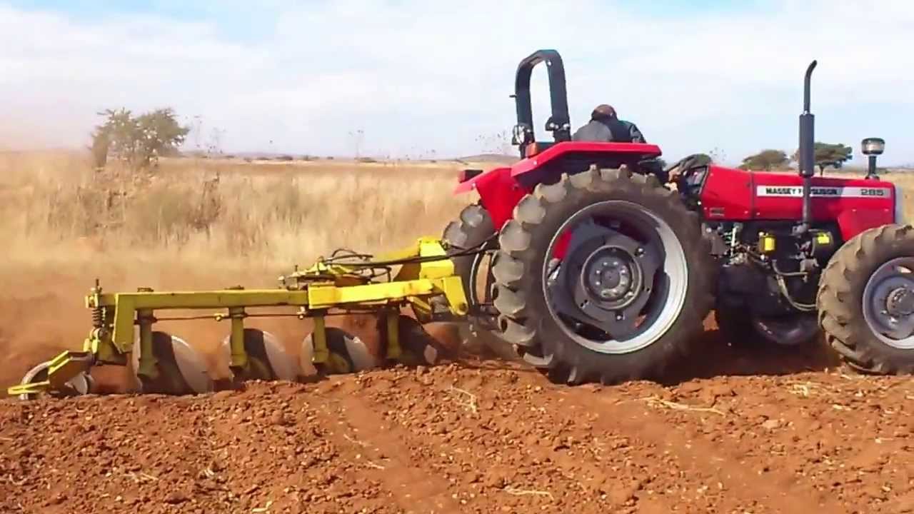 Demostracion tractor mf 285 - YouTube