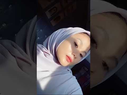 Recommend Vidio Hijab Mahasiswi UIN Tiktok Challangge Goyang Lidah Pake style hijabbidadari