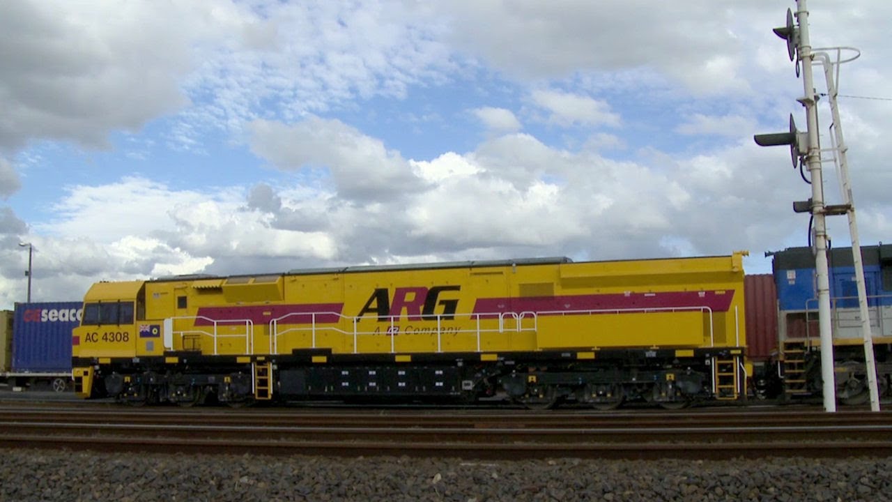 AC4308 - Australian Railroad Group Locomotive in Melbourne Part 1 ...