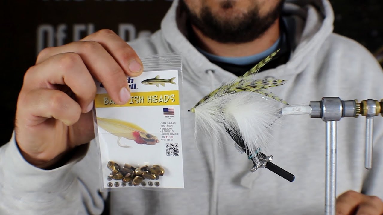 Fly Tying: Baitfish Head Home Invader - YouTube