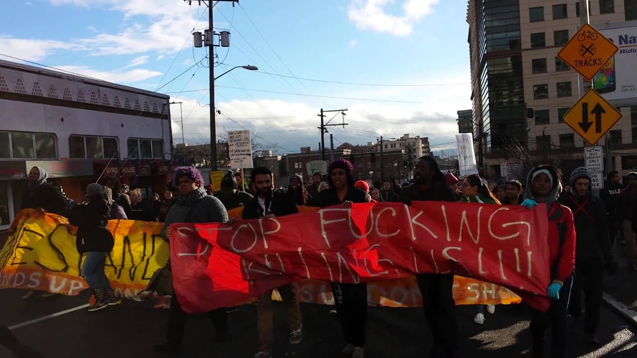 5th Ave Towards Seattle Police Department Headquarters - YouTube