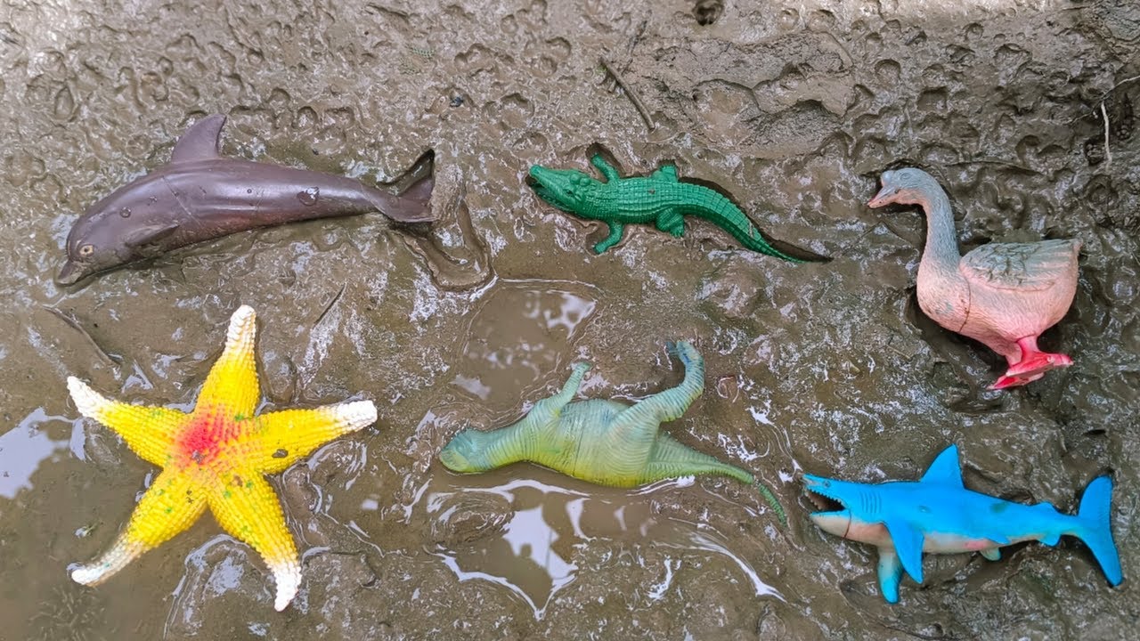 Hunting Godzilla, Prophit,Burning Godzilla, Snow Godzilla, Godzilla ...