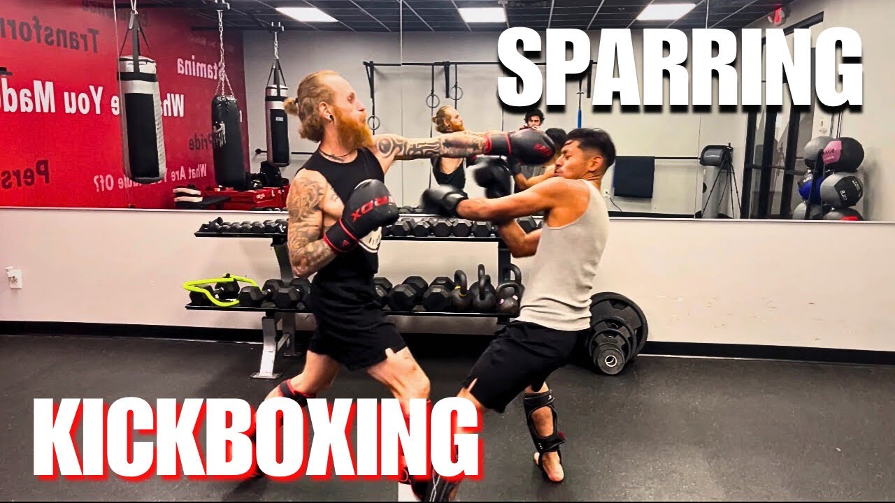 Kickboxing Sparring - YouTube