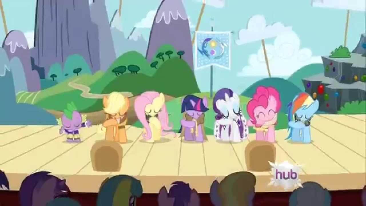 MLP FiM S2 E11 Hearth's Warming Eve - The Heart Carol - YouTube