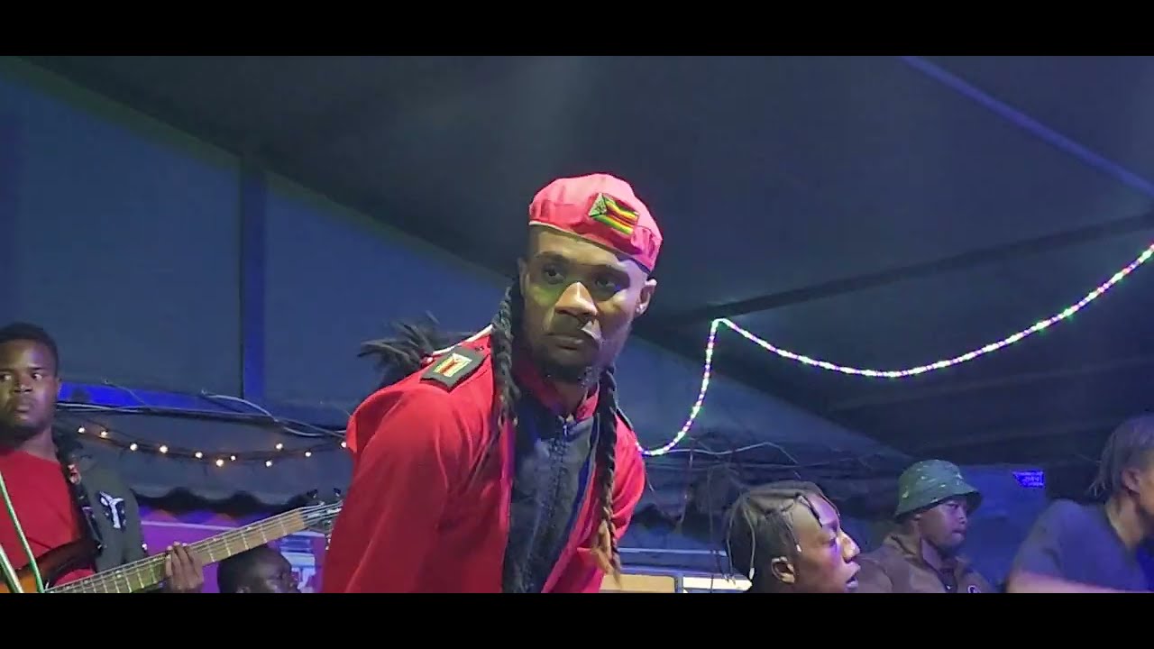 Gushungo samples songs from his coming album live on stage - YouTube
