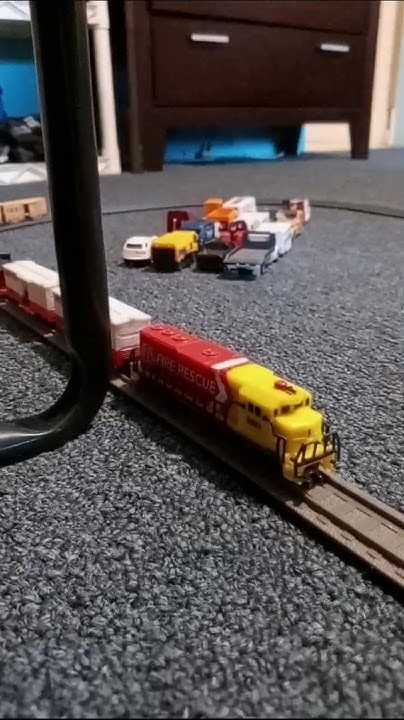 UP 8364 Pull Amtrak Passing Through Zephyrville FL 3/11/25 - YouTube