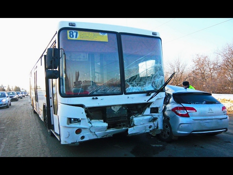 Bus Crashes And Accidents Caught On Dashcam Part 1 2017 - YouTube