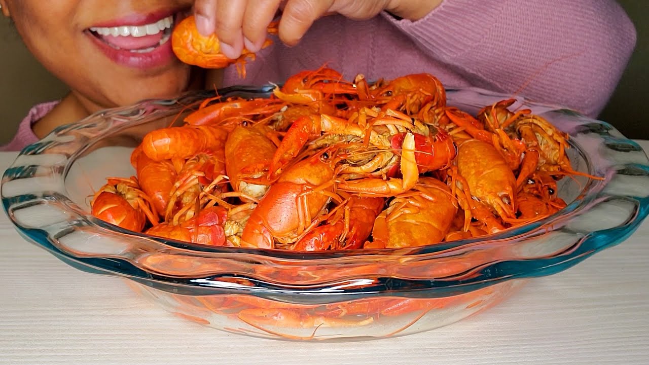 ASMR Seafood: Crawfish part 2 (Growling Stomach Noises ...