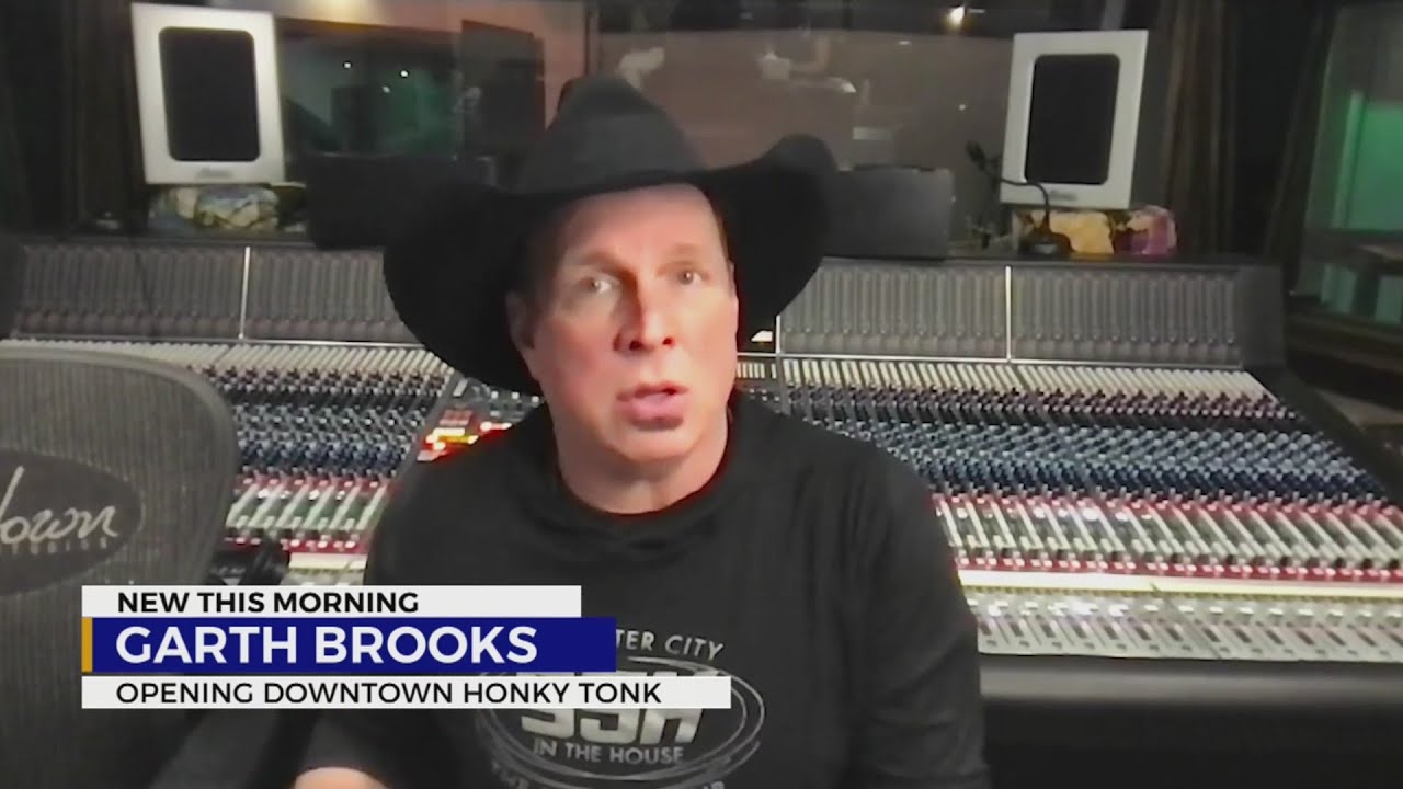 Update on Garth Brooks' Broadway honky tonk - YouTube