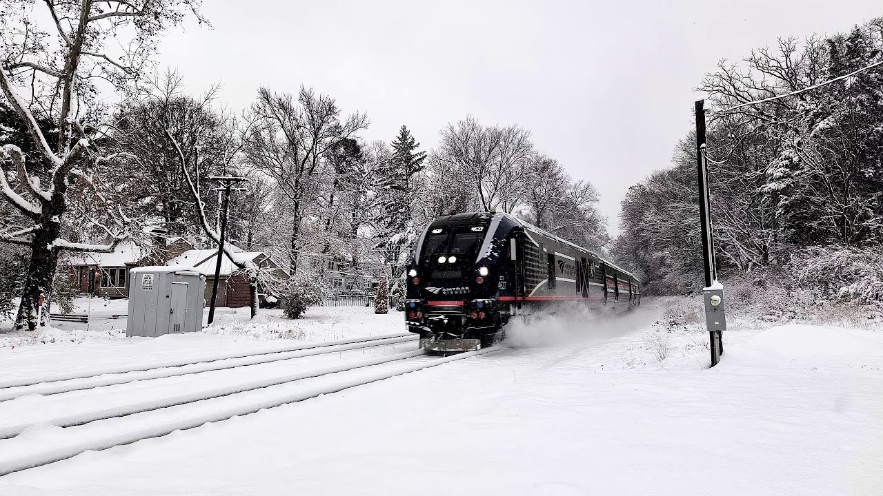 Amtrak Westbound, Webster Groves, Missouri. 29 November 2025. - YouTube