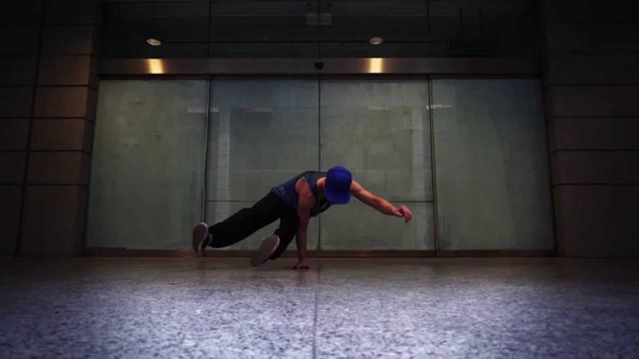 7z [42] Renegade Master (Fatboy Slim Old Skool Edit) - YouTube