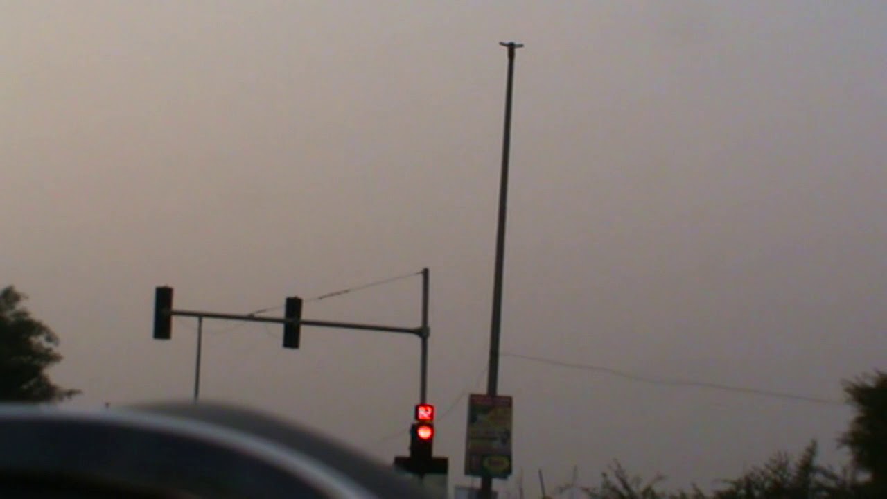 faulty traffic light | Traffic Light Malfunction | Safety Issue ...