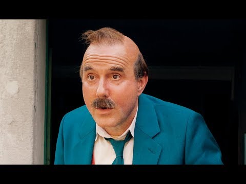 Papa Moll / No-Spoiler Movie Review English