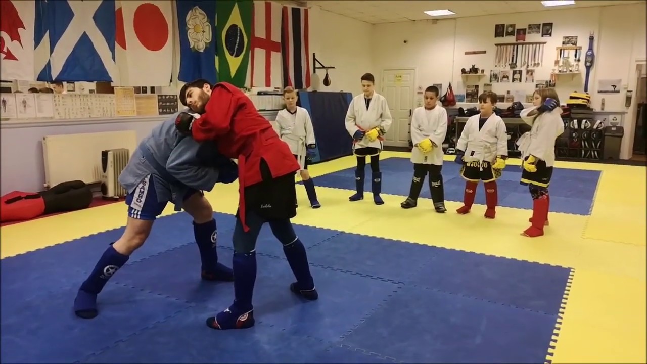 Tutorial Entry to Shoulder Throw & Leg Sweep - Doncaster Sambo - YouTube
