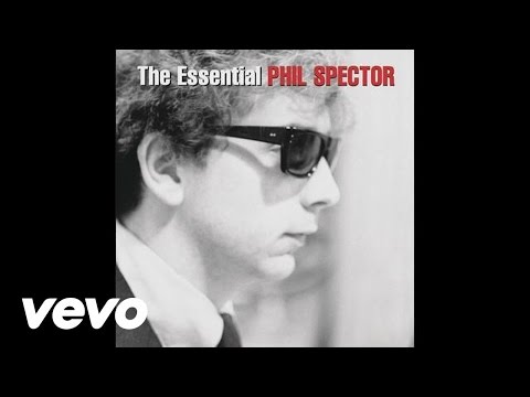 The Treasures - Hold Me Tight (Audio)