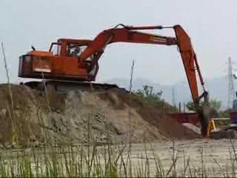 日立建機UH045-7 hitachi5 - YouTube