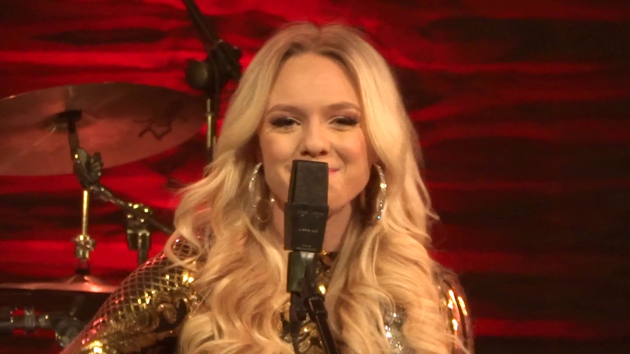 Rachel Messer. I've Been Everywhere. - YouTube