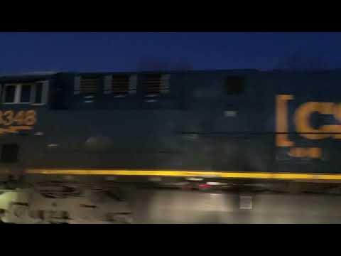 CSX M327 Westbound Holland Michigan - YouTube