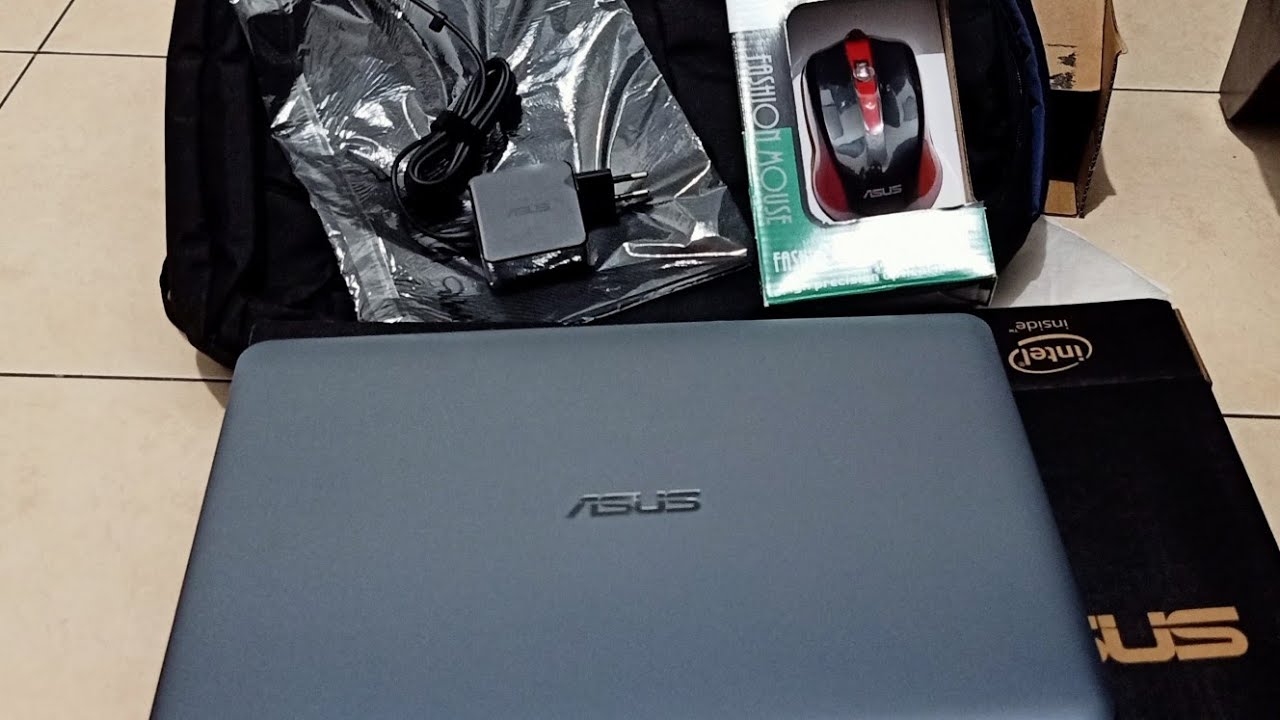 UNBOXING LAPTOP ASUS X441U - YouTube