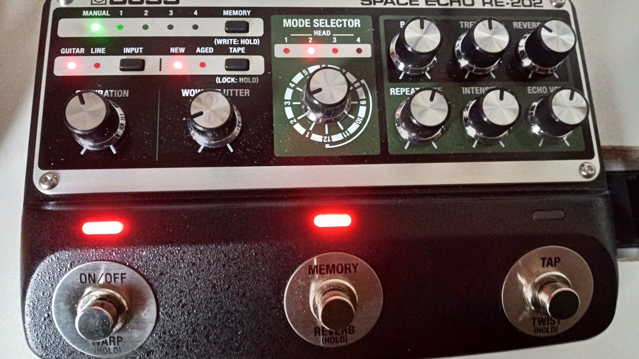 UNBOXING BOSS RE202 SPACE ECHO and first try...a new toy for the Space Cowboy? - YouTube