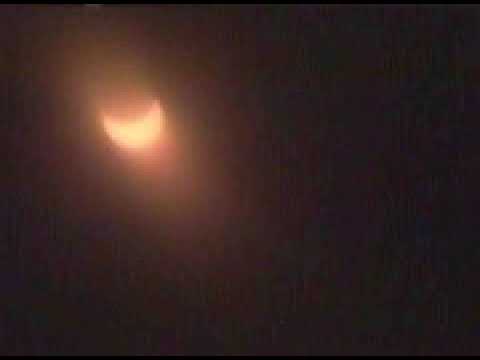 Sun moving across the sky - YouTube
