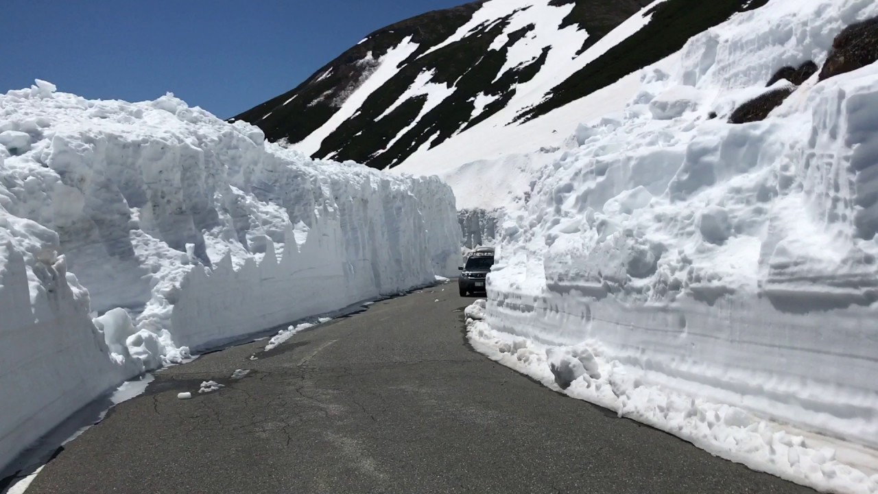 Mt Norikura snow walls on May 27, 2017 - YouTube