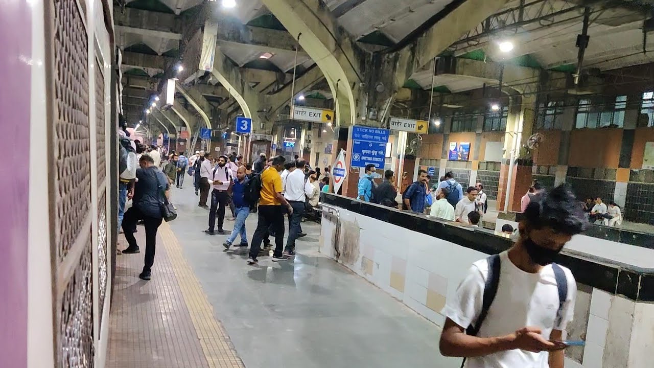 vashi to sanpada train journey | mumbai local train - YouTube