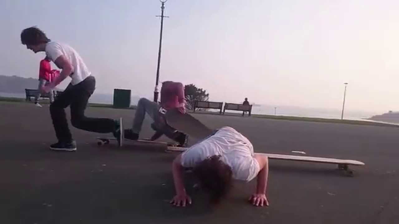 Toe to toe - hoe hoe hoe - YouTube