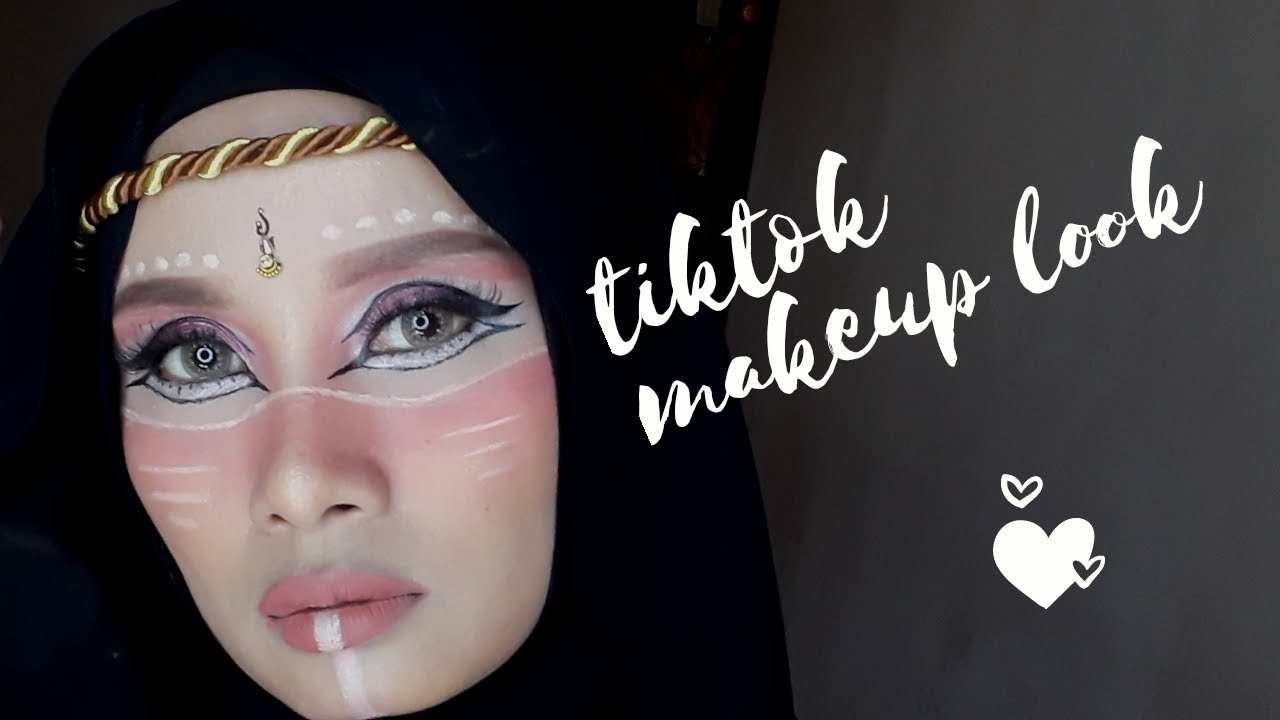 Tutorial Makeup karakter untuk video tiktok - YouTube