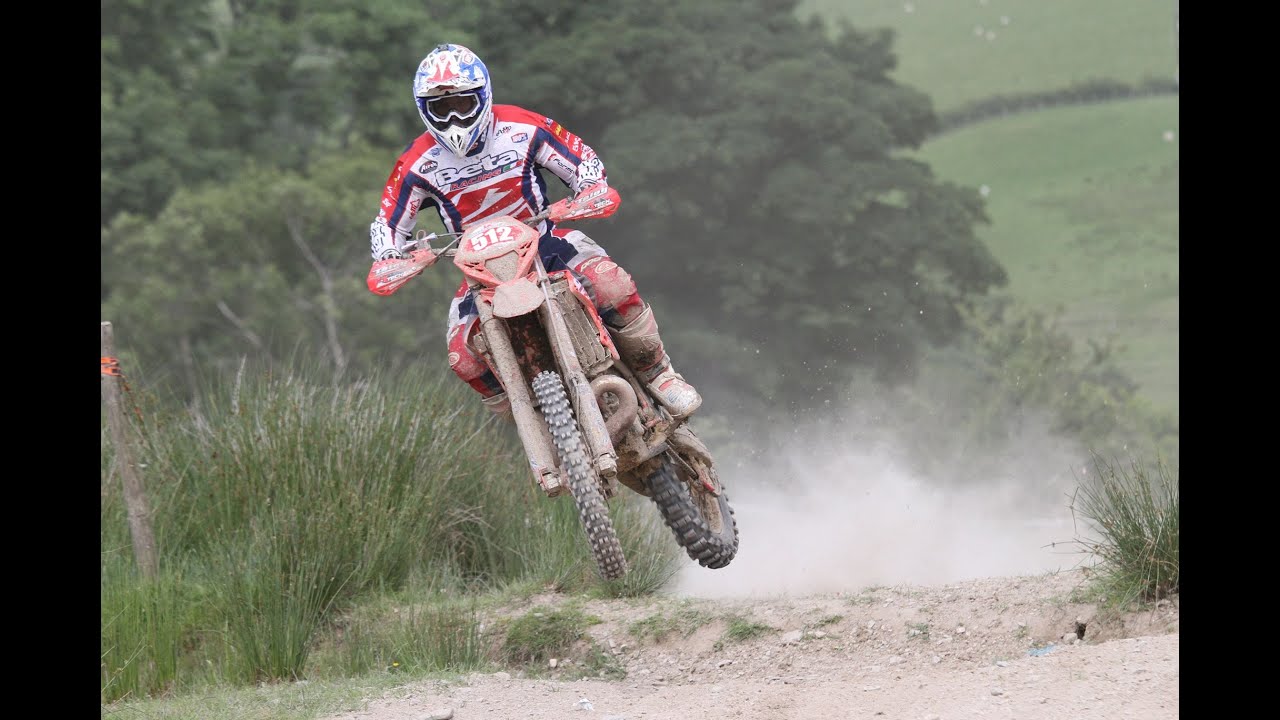 Beta Racing's Steve Holcombe wins the 2016 Welsh 2 Day enduro - YouTube