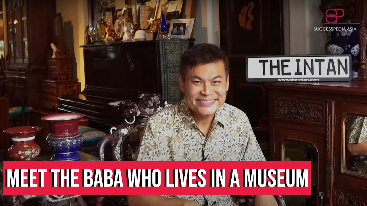 Meet Baba Alvin Yapp who lives in a Peranakan museum (The Intan) - YouTube
