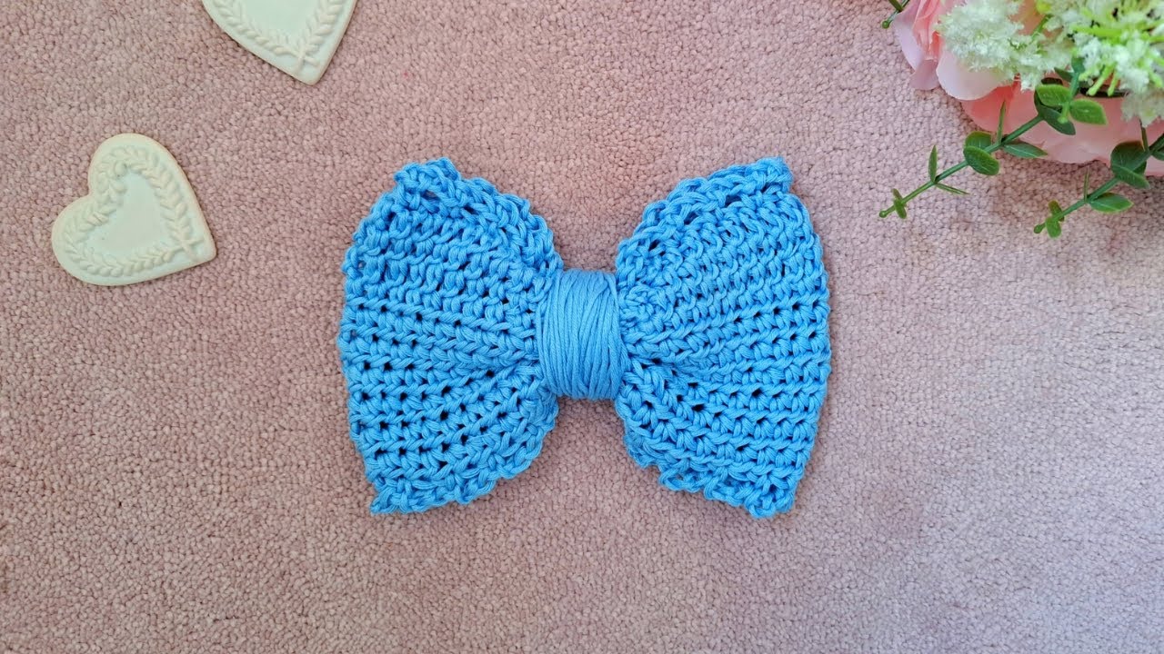 CROCHET EASY BLUE BOW FOR BEGINNERS 🎀 Crochet Feminine & Dainty Bow ...
