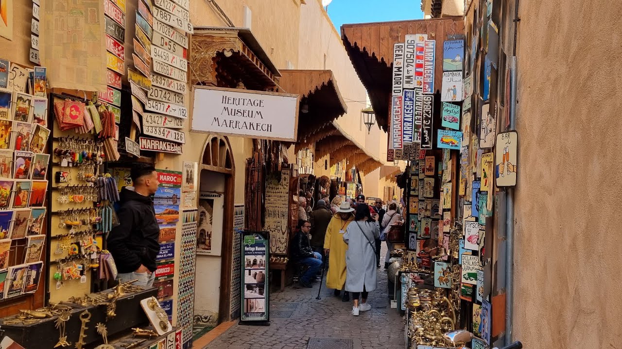Bahia Palace & Sunny Souk Walk - Marrakesh Medina Walking Tour, Morroco ...