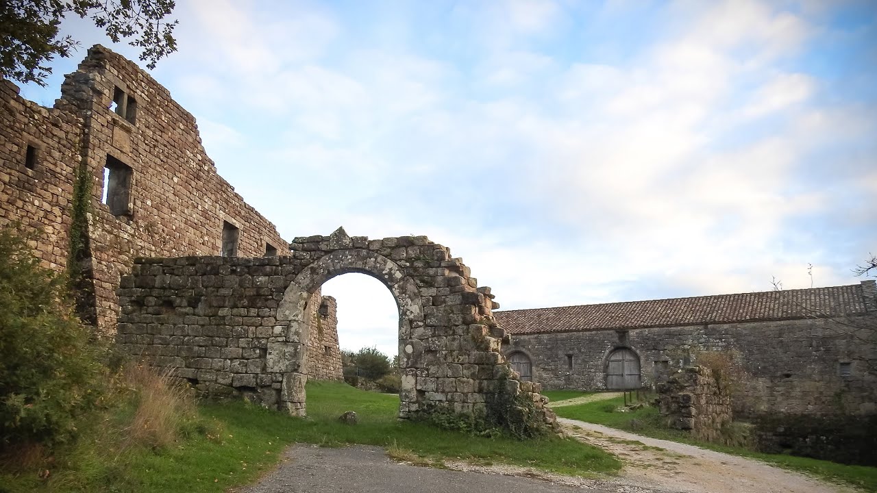 The Knights Templar Commandery of Vaour (Commanderie des Templiers de ...