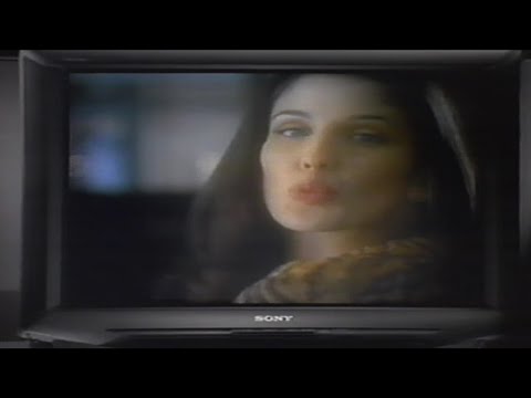 Sony Trinitron Everting Looks Better on a Trinitron TV Commercial (November 1995)