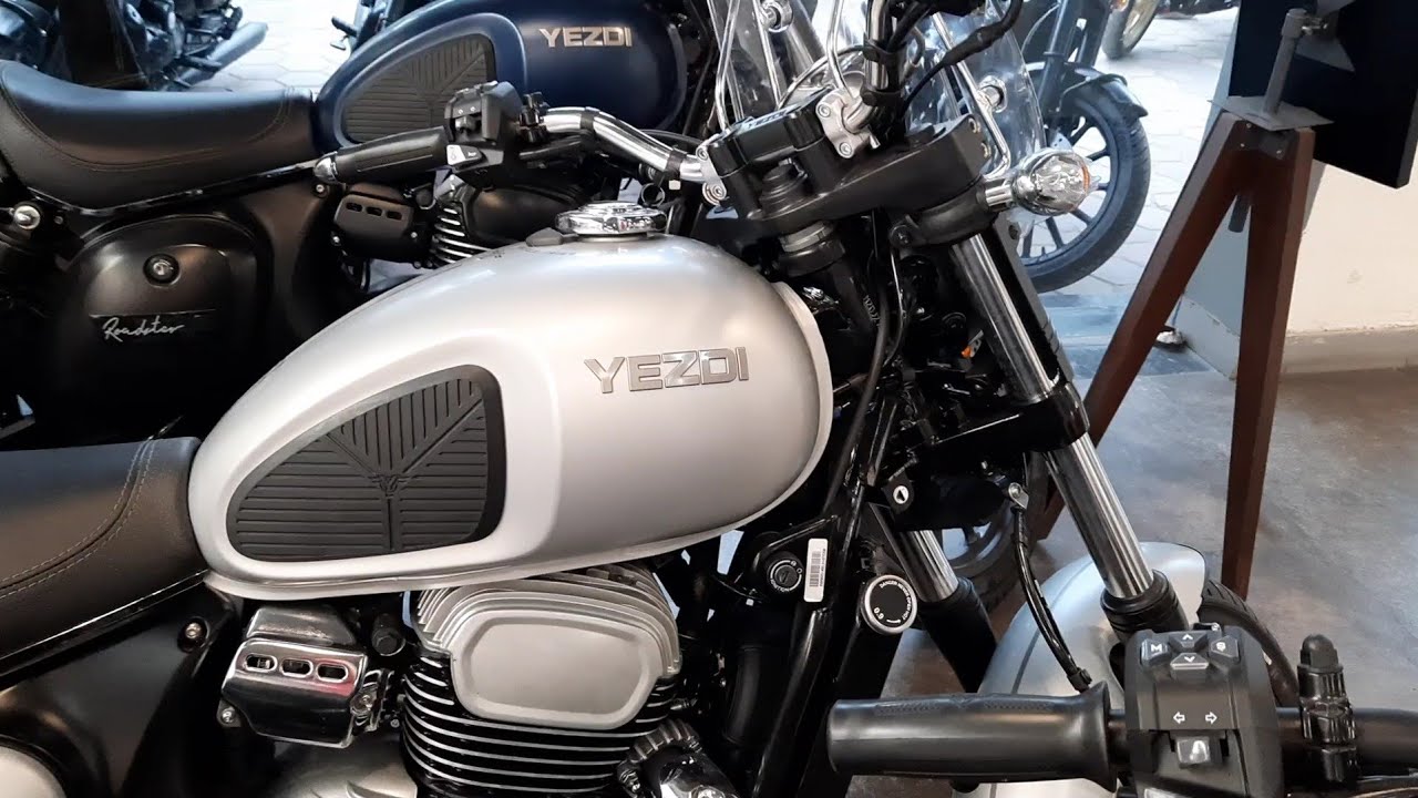 Yezdi Roadster Sin Silver varient... Bike for everyday road... Dream of ...