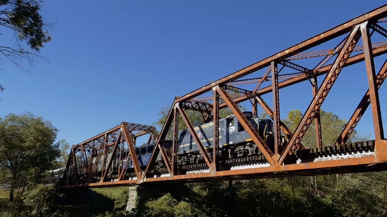 Blue Ridge Scenic Railway In Blue Ridge, GA - YouTube