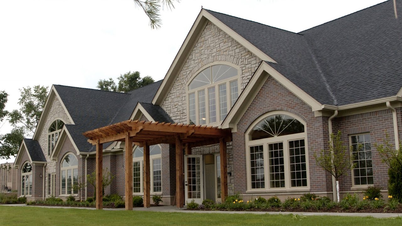 Inside The Abbie Hunt Bryce Home - YouTube