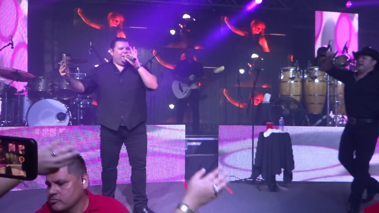 DUELO EN LOS RIELES HOUSTON - YouTube