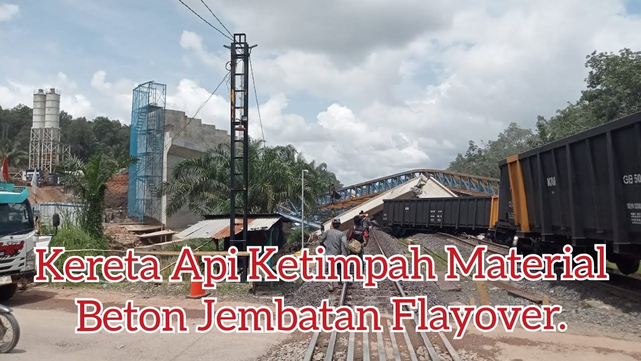 Kereta Api Ketimpa Material Beton Jembatan Flayover Di Prabumulih ...