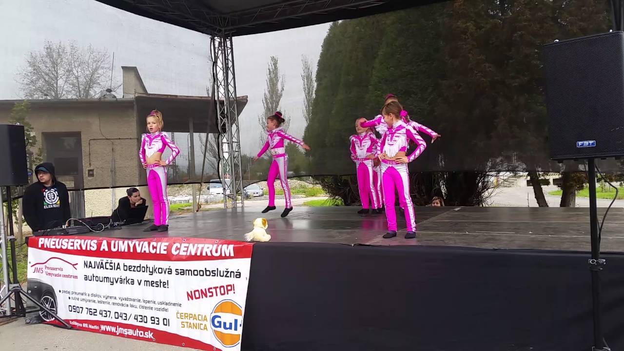 MINI disco dance - YouTube