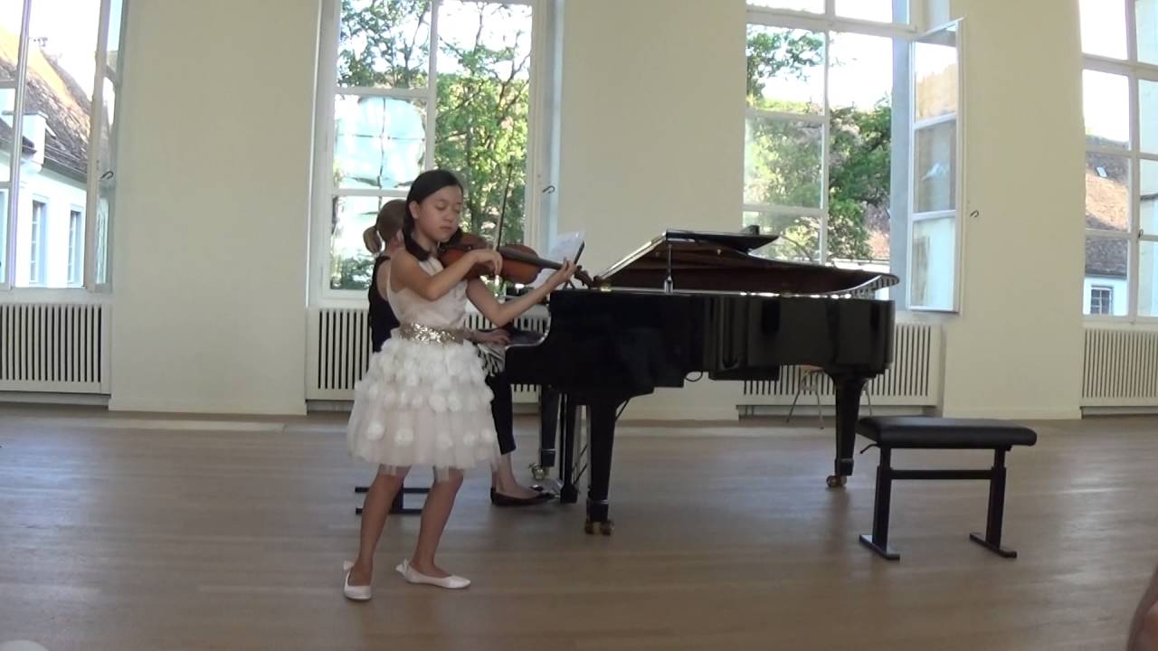 Boha Moon(문보하), Concerto No.2 In D minor(Henri Wieniawski) - YouTube