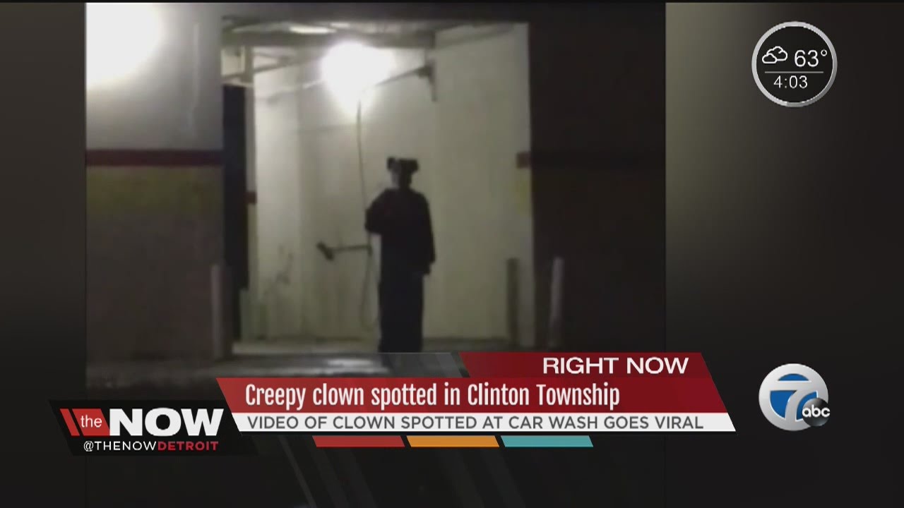 Creepy clown spotted in Clinton Township - YouTube