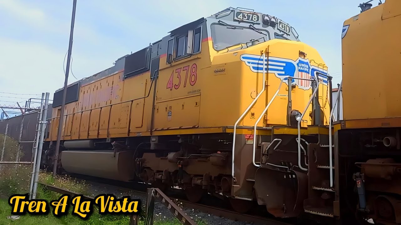 Pero Que Clase De Sorpresa Es Esta?, 3 EMD SD70M Ex UP Con Destino Al FIT... - YouTube