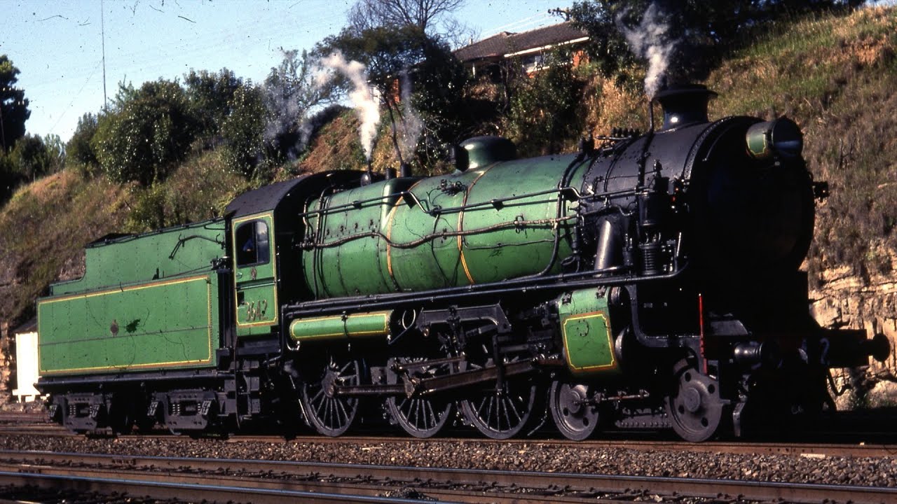 Preserved locomotives of the 36 class - YouTube