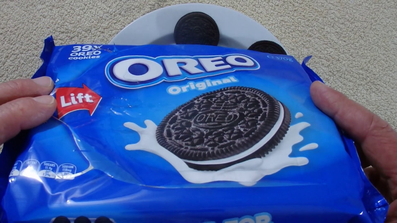 ASMR - Oreo Cookies - Australian Accent - Discussing These Sandwich ...